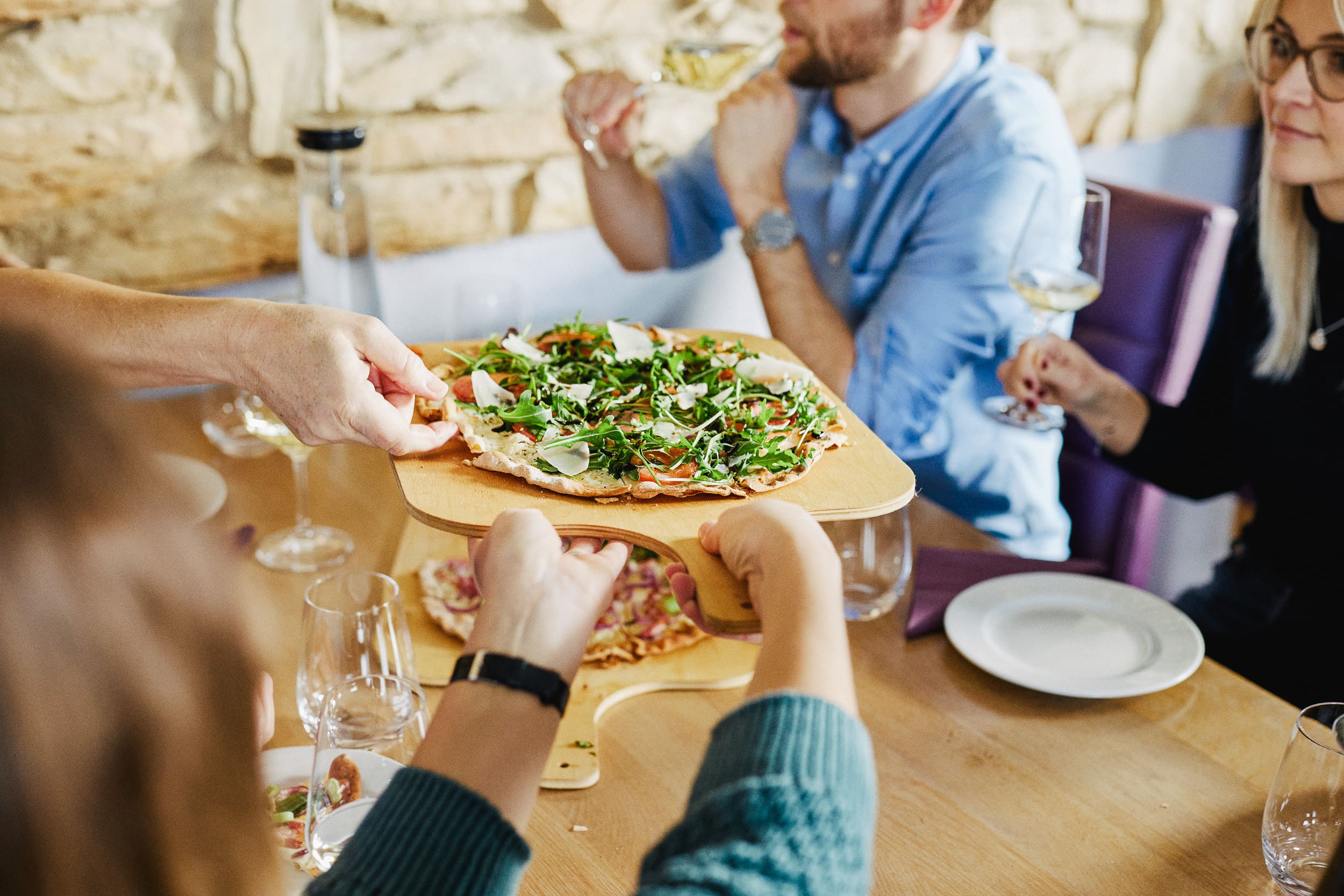 Best Of Wine Tourism Award 2026: Weinerlebnis mit lila Gästezimmern ...